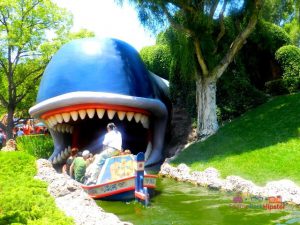 33 Weird (but true) Best Kept Secrets of Disneyland You MUST Know! - ThemeParkHipster