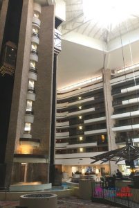 REVIEW: Embassy Suites Orlando International Drive Jamaican Court (I ...
