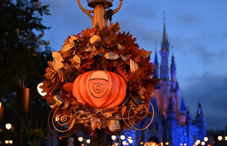A – Z Guide to Walt Disney World 50th Anniversary Celebration (What to ...
