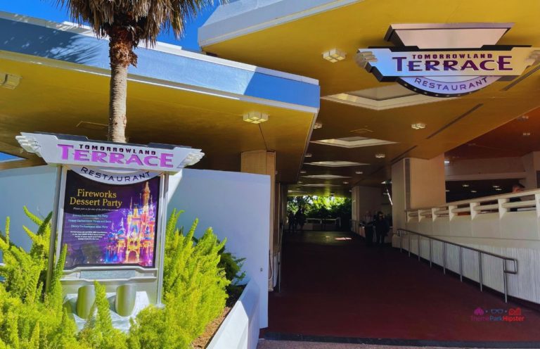 Tomorrowland at Disney World: A Great BIG Beautiful Guide (2026 ...