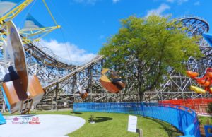 Gemini Roller Coaster at Cedar Point: Are You Brave Enough to Take the ...