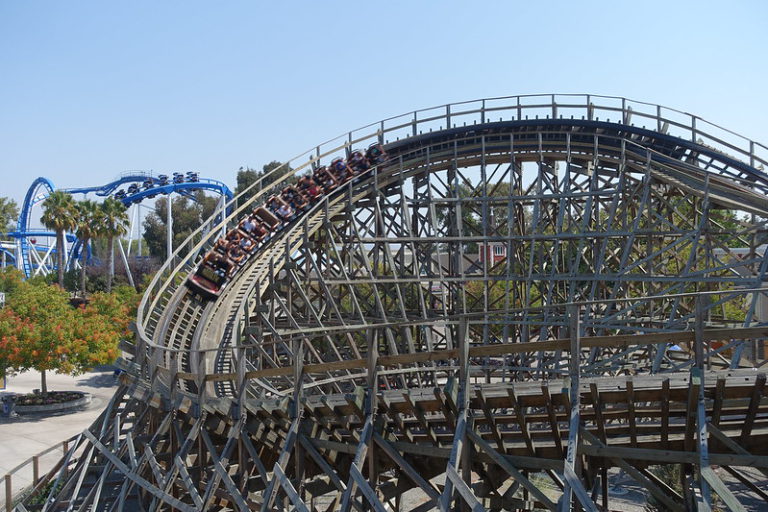 Ultimate Bucket List: The 5 BEST Roller Coasters in Sunny California ...