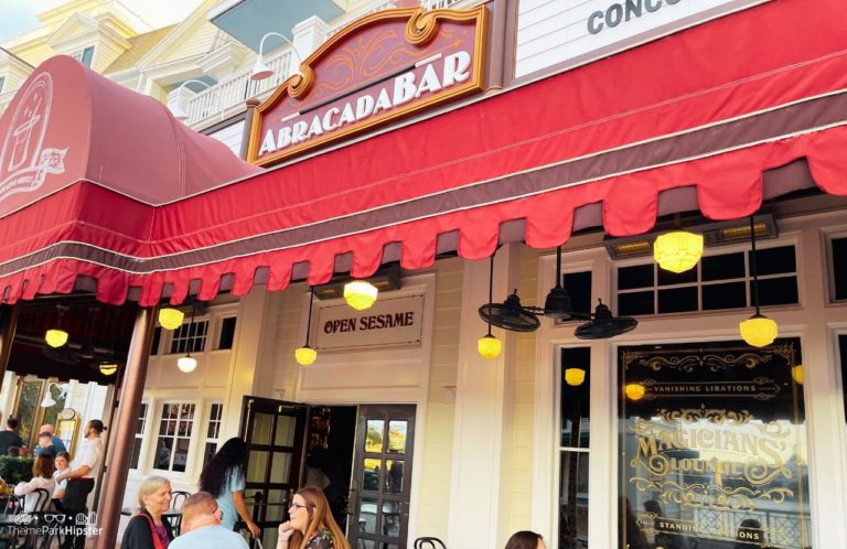 15 Most Unique and Delicious Alcoholic Drinks at Disney World You MUST ...