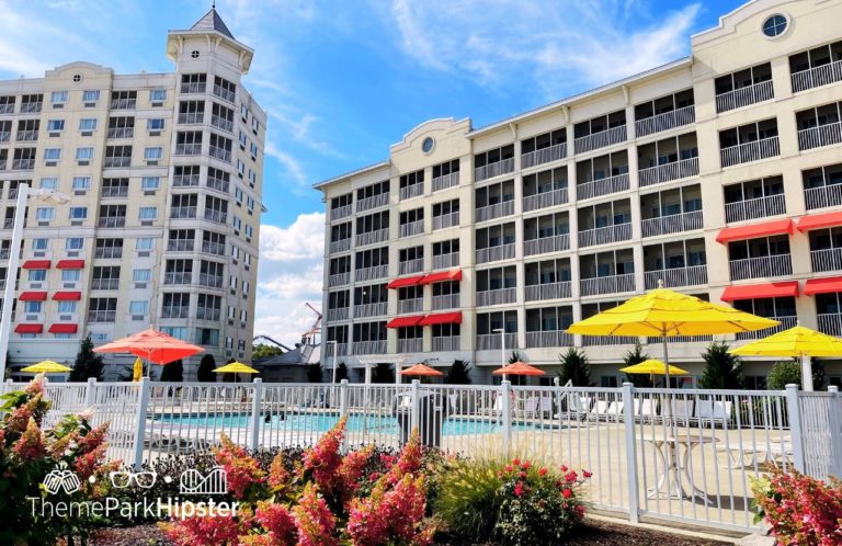 Hotel Breakers at Cedar Point: The Ultimate Guide and Review for Your ...